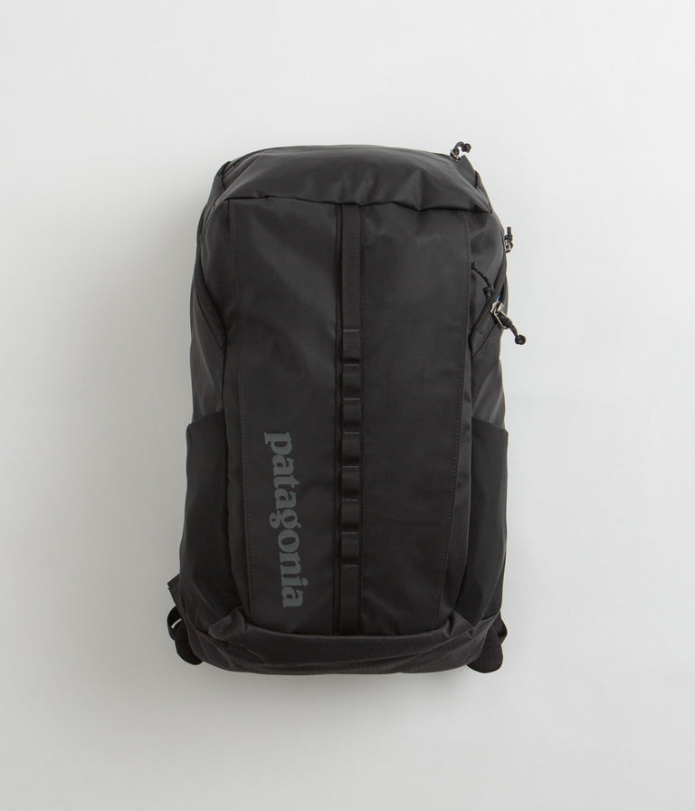 Patagonia Black Hole Backpack 25L - Black | Always in Colour
